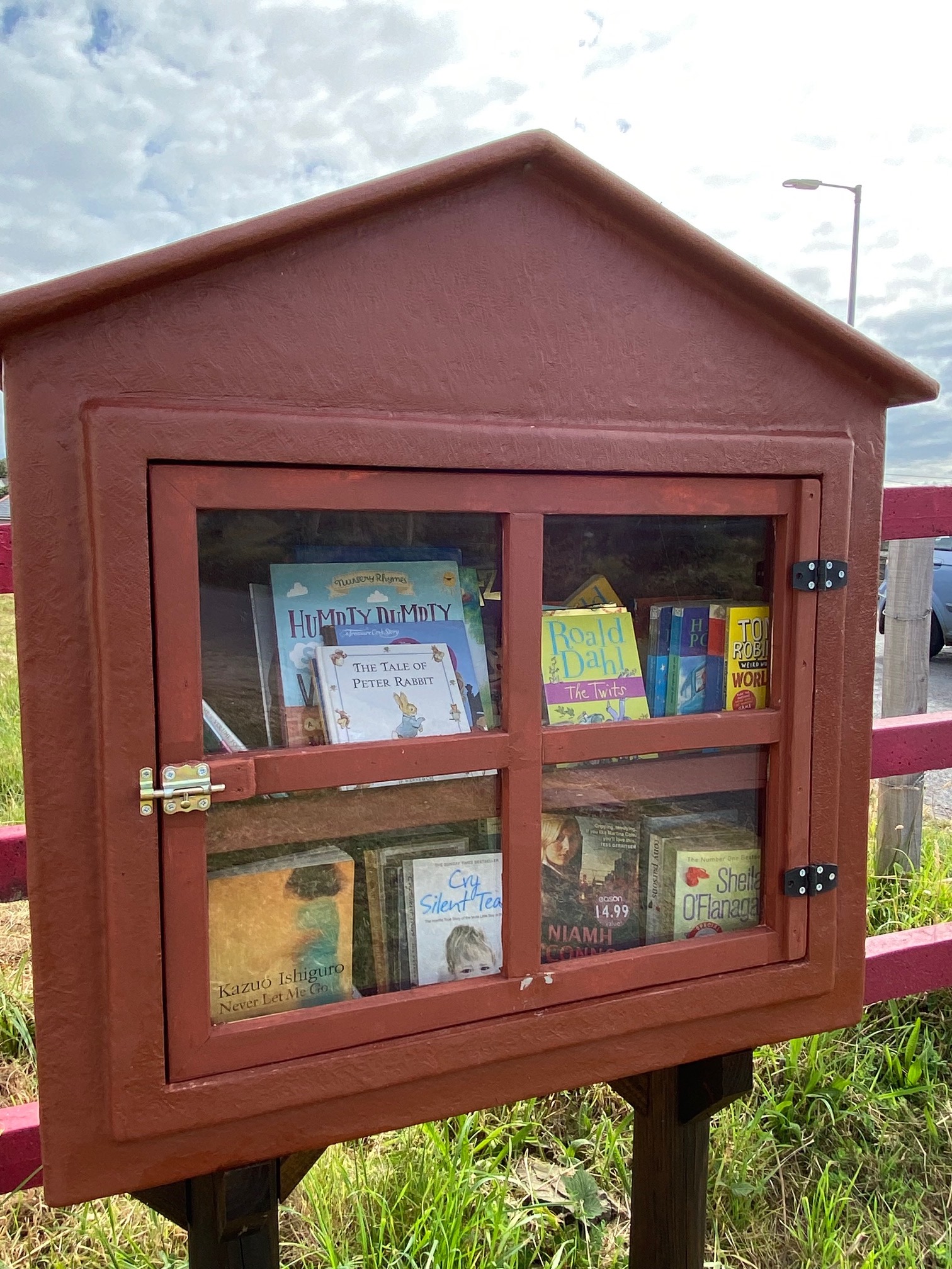 Little Lambs' Library, Rerrin - Bere Island